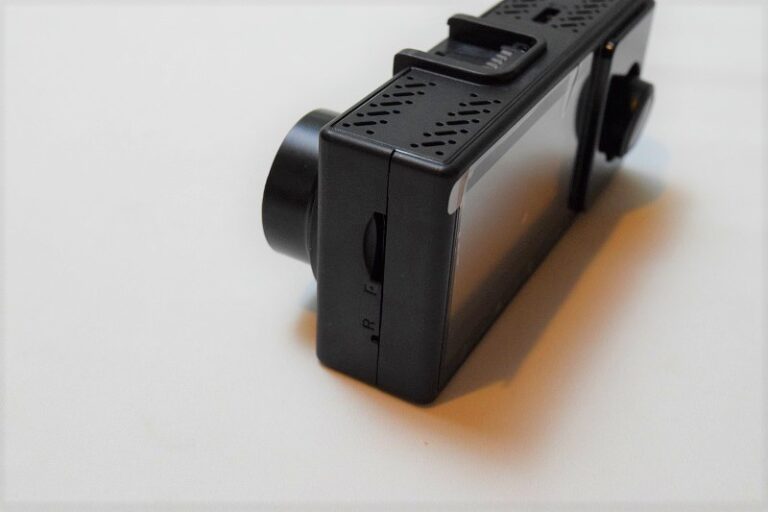 実機レビュー「GoSafe 490G」の評価 パパゴ3カメラドラレコ