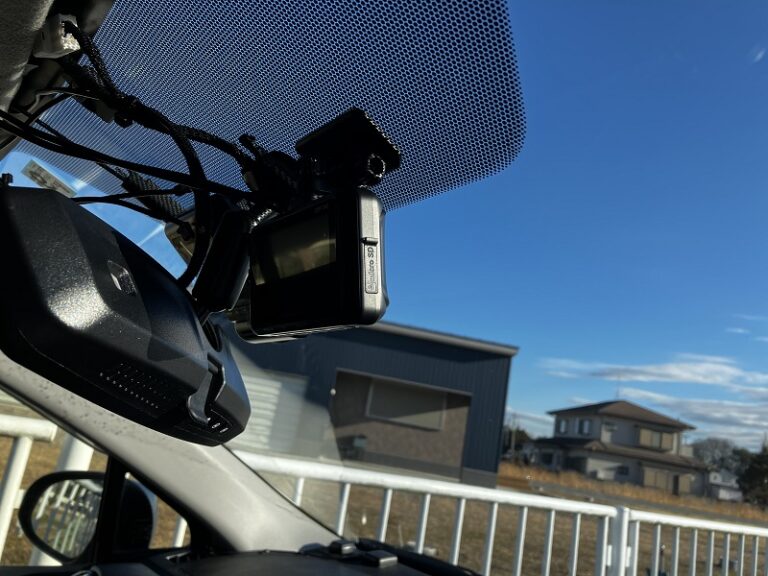 実機レビュー「ZDR055」の評価 コムテックから2023年向け2カメラドライブレコーダー